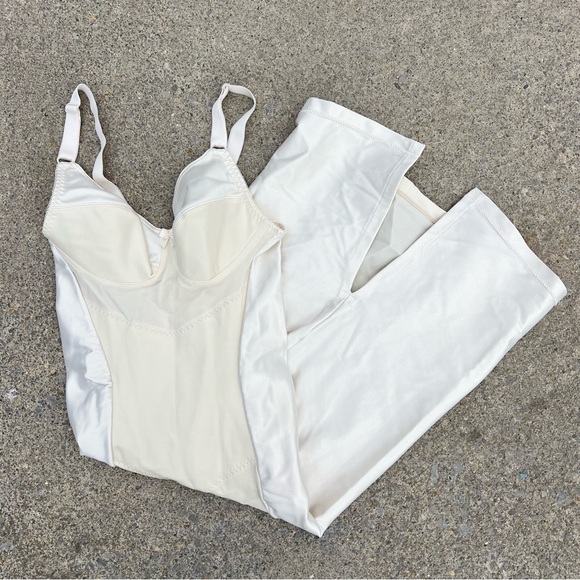 American Vintage | Intimates & Sleepwear | Vintage Crownette Shapewear ...